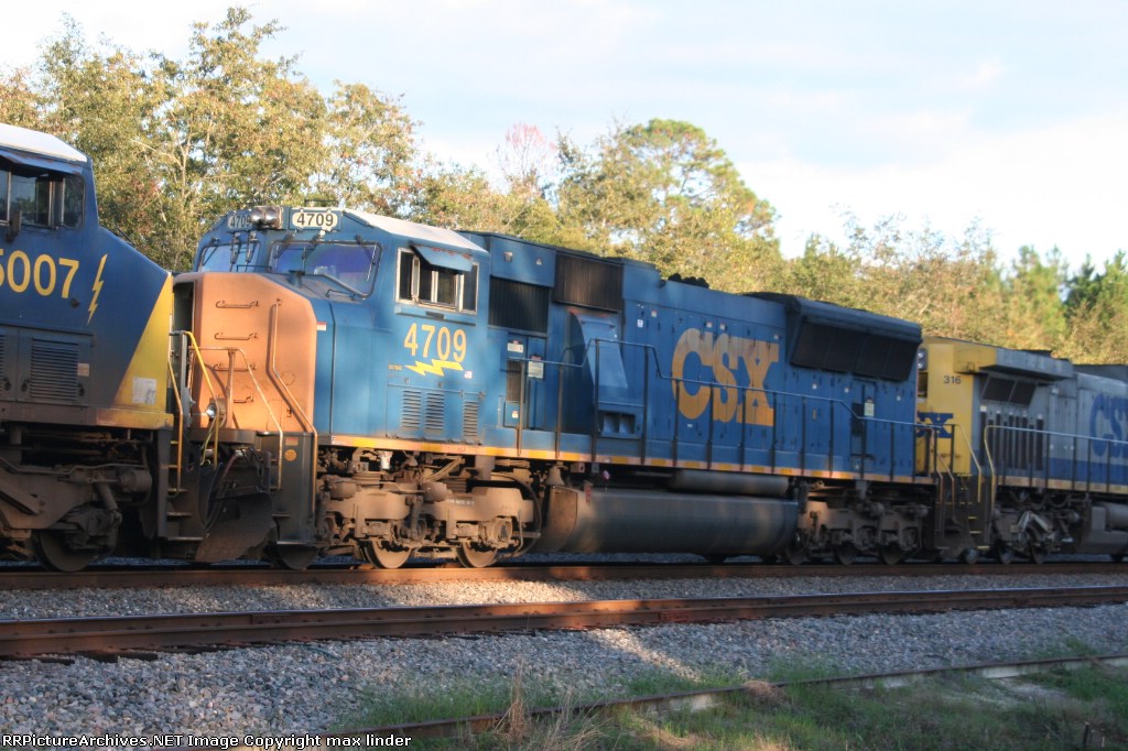CSX 4709
